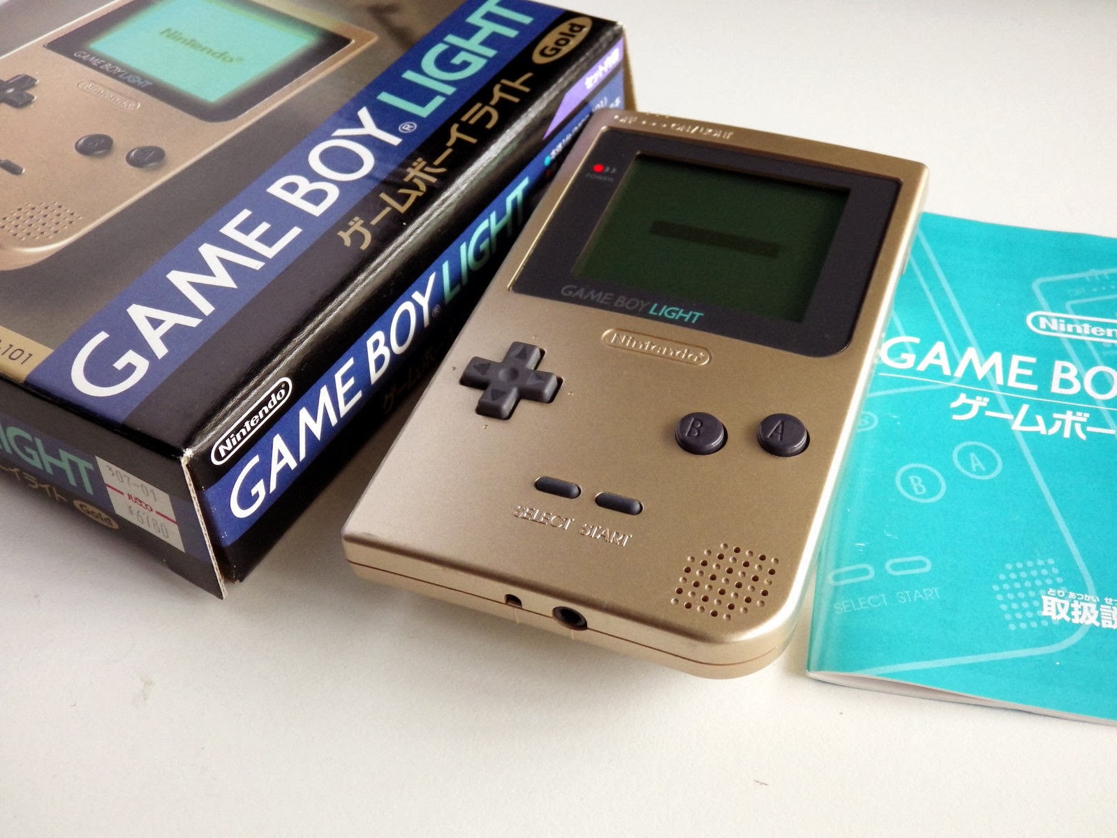 Retro Treasures: The Golden Game Boy Light
