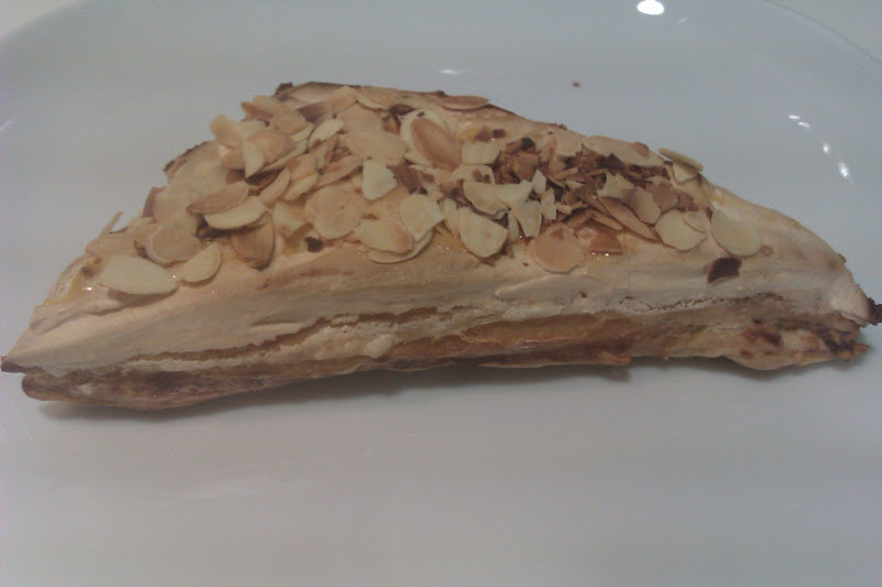 La chalada de los pasteles: Jesuitas y merengues