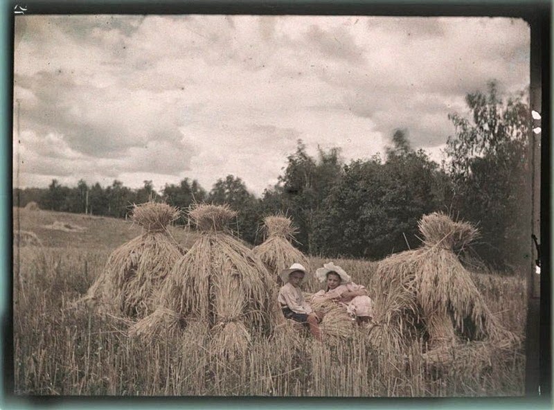 30 Early Color Photographs of Russia from the 1910s ~ Vintage Everyday