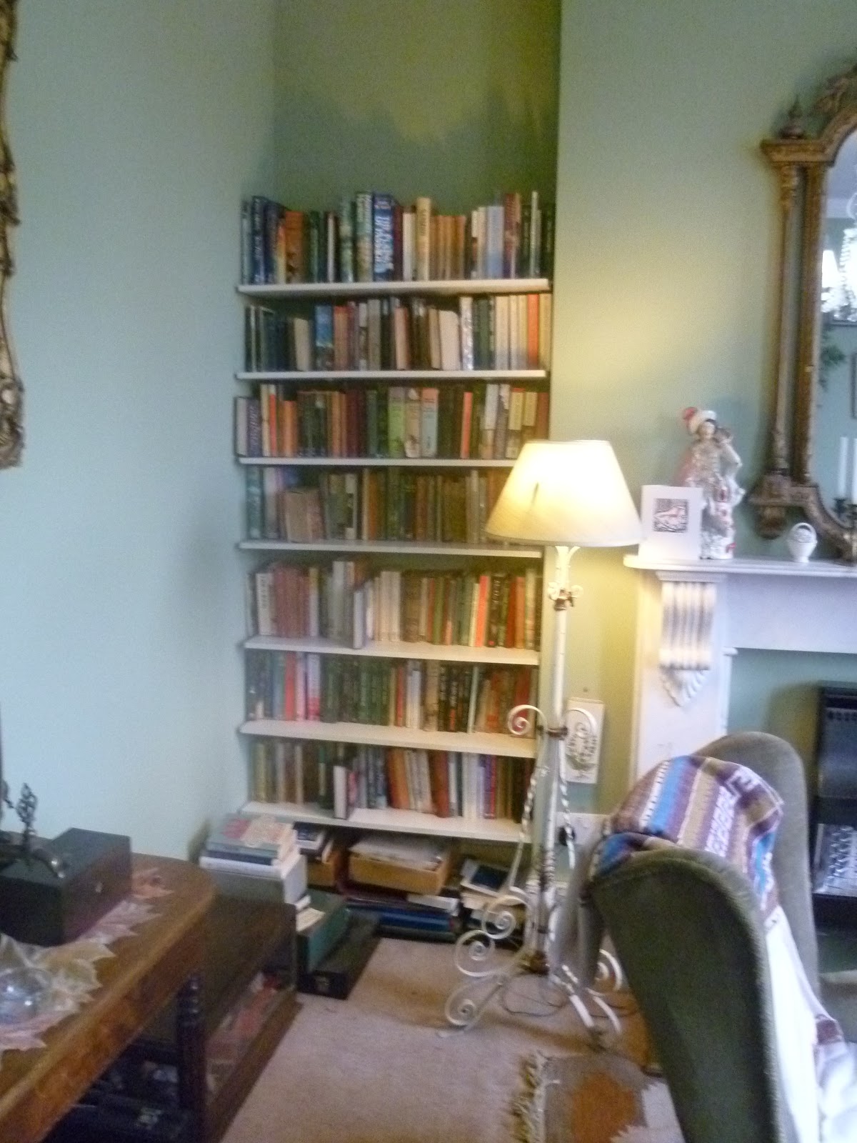 Historical and Regency Romance UK: De-junking One’s Life