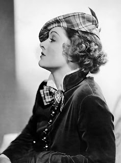 A PERSON IN THE DARK: Myrna Loy: The People's Queen