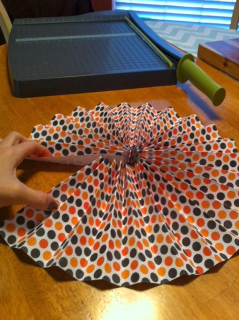 Paper Fan Tutorial | Sweet Orange Fox