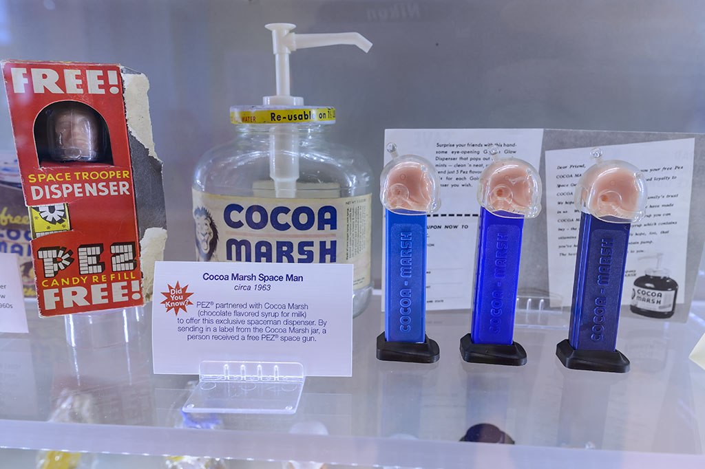 Bubba's Garage: What's at the PEZ Vistor Center and Factory?