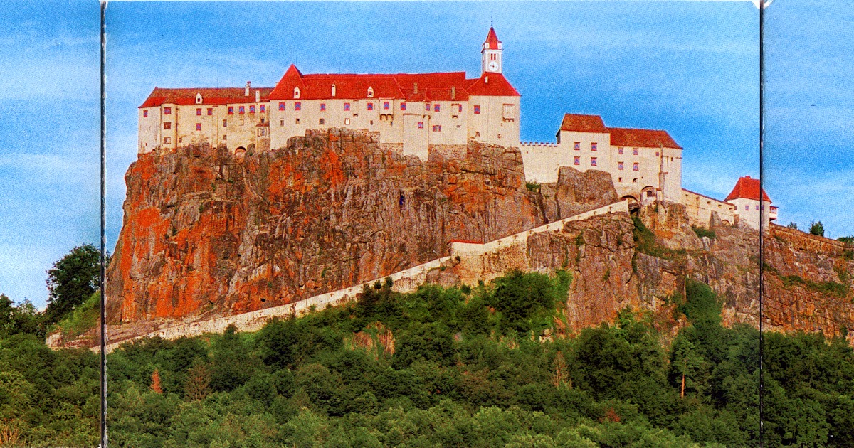 WORLD, COME TO MY HOME!: 1434 AUSTRIA (Styria) - Riegersburg Castle