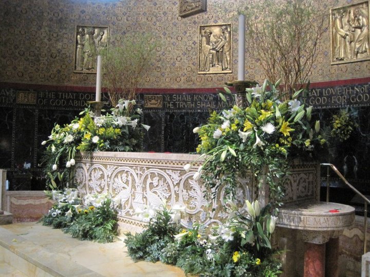 Susan M. Larson: Trinity Church Altar