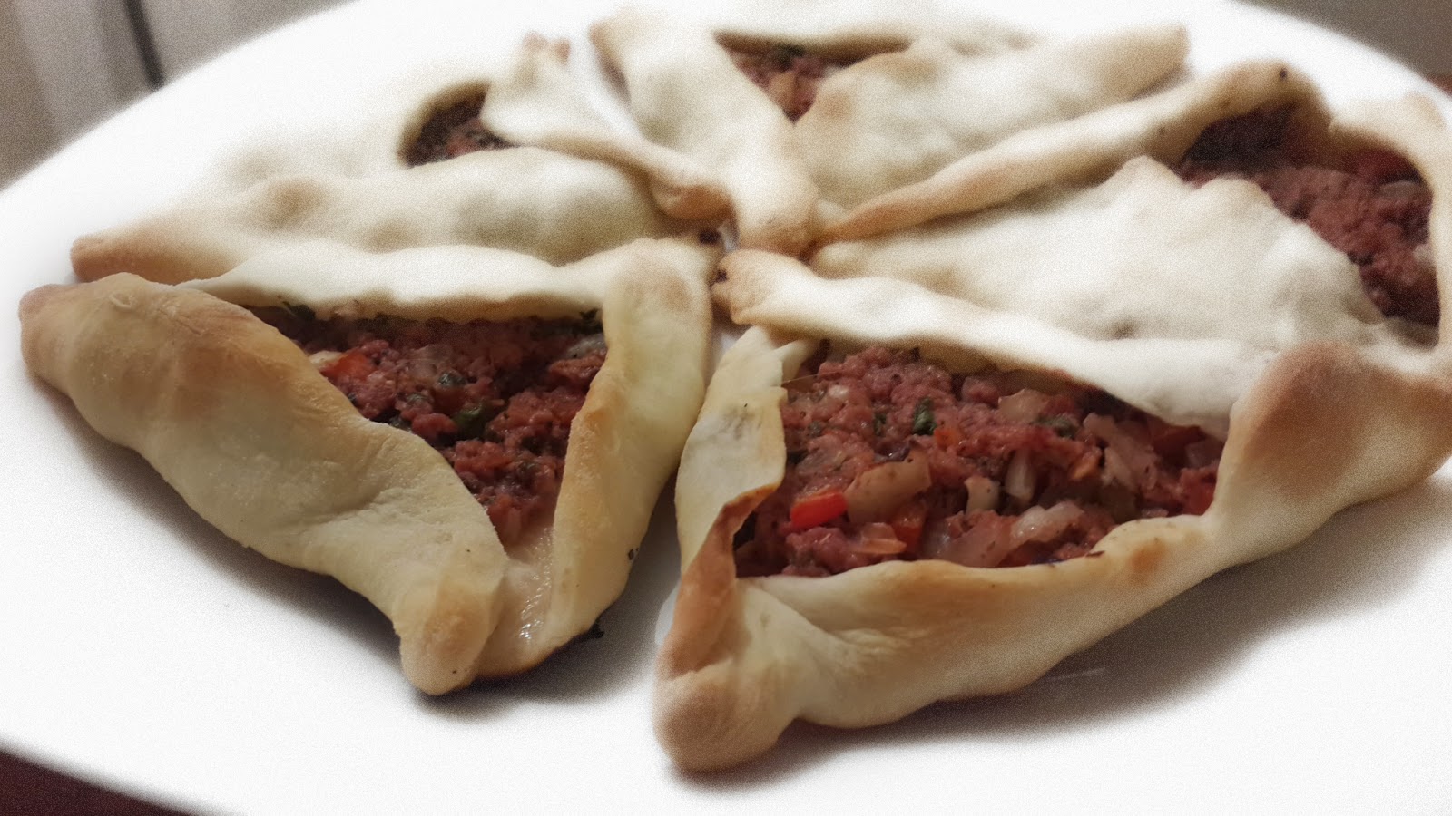 Fatay - empanada árabe ~ El cuchillo de Ariel