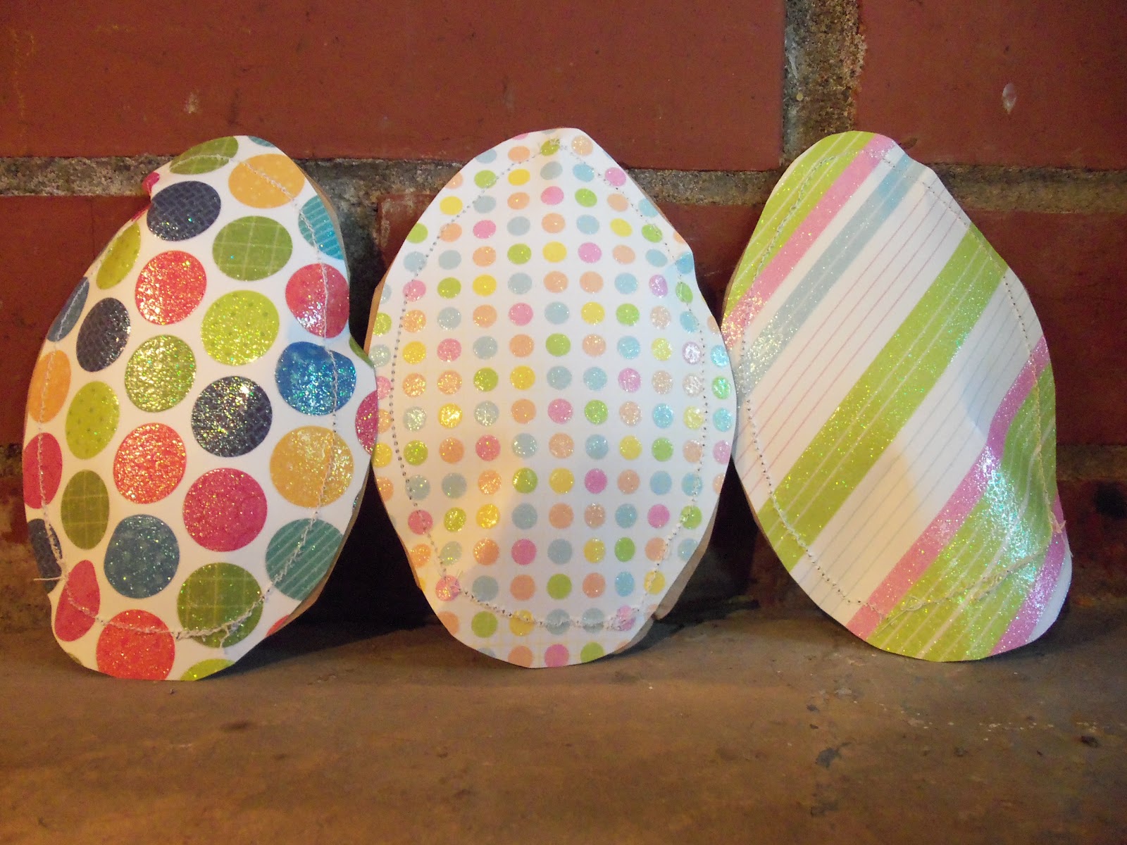 Becca Bee: Paper Eggs