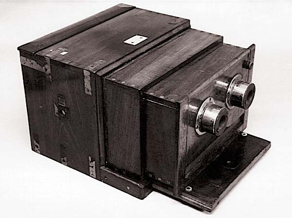 Review History, World History Blog: History Of Camera Development