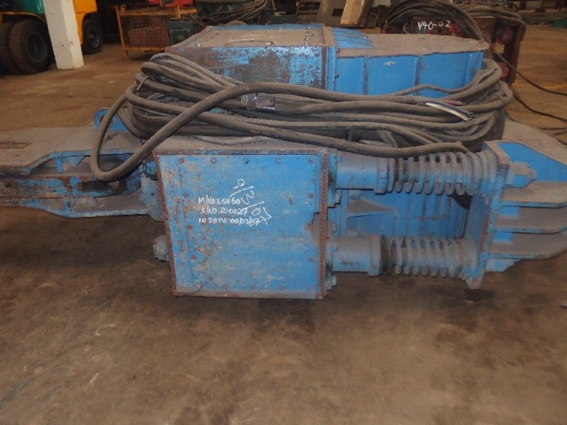 JUAL ALAT BERAT DAN RENTAL CRAWLER CRANE, VIBRO HAMMER, PILE DRIVER ...