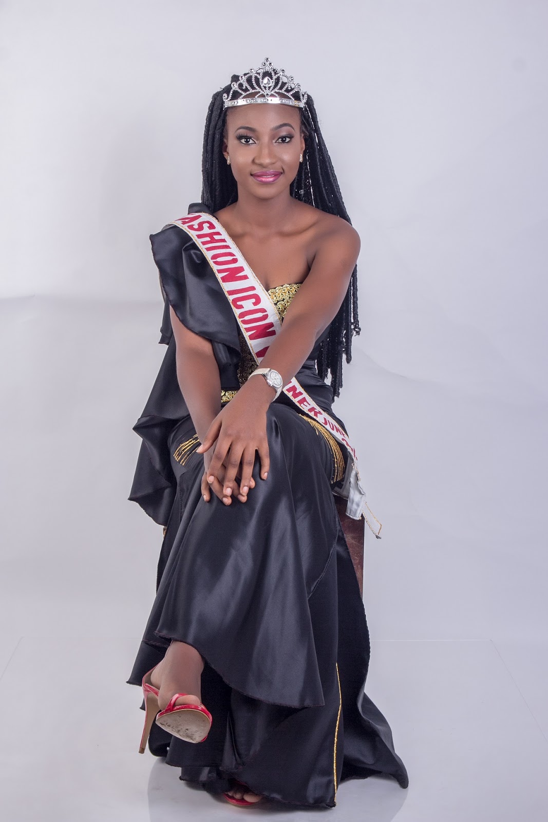 Stella Dimoko Korkus.com: Aluko Gold Wins Fashion Icon June 2015 Edition.