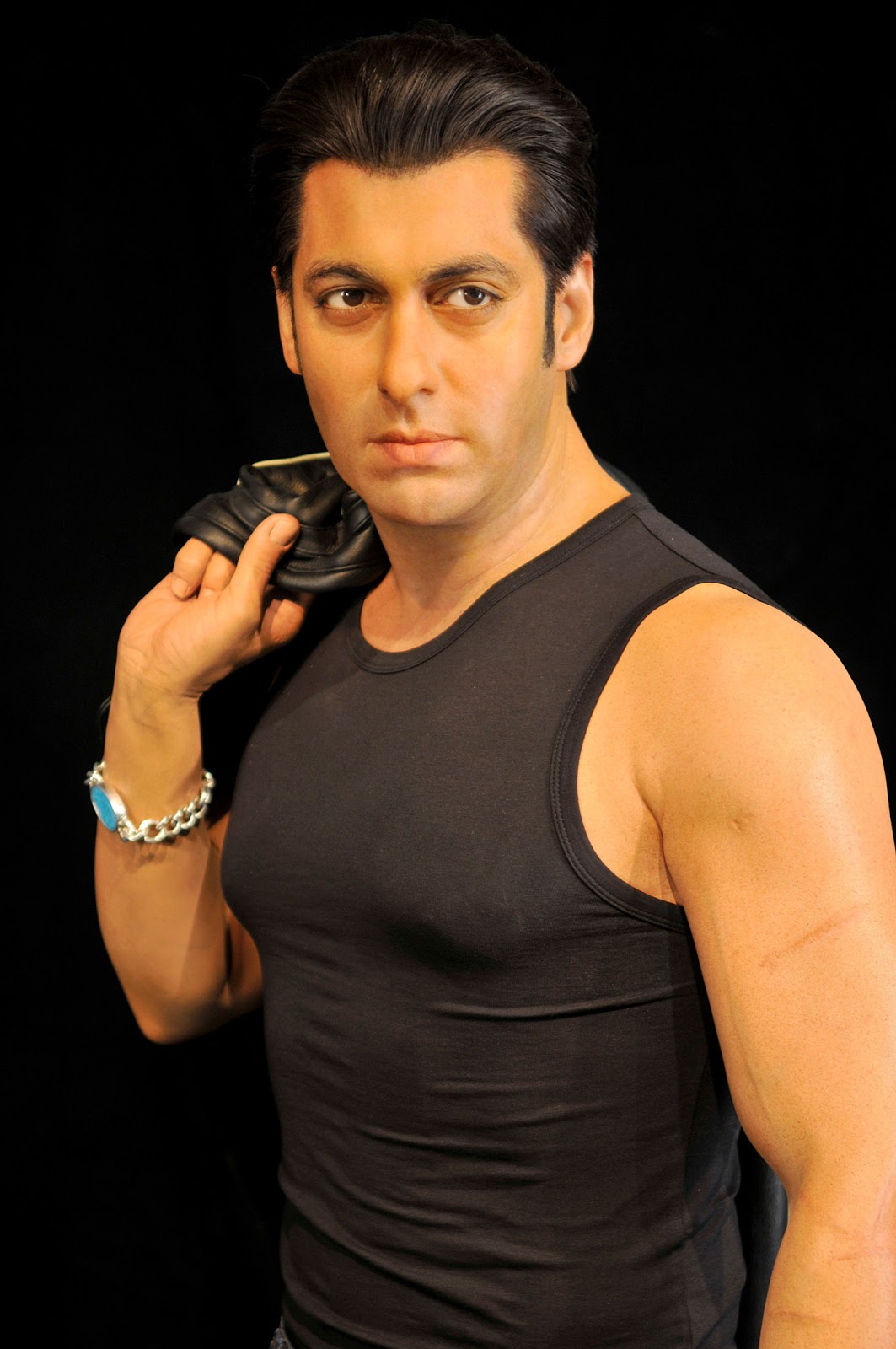 Bollywood Celebrity: Salman Khan : Indian film actor, producer ...