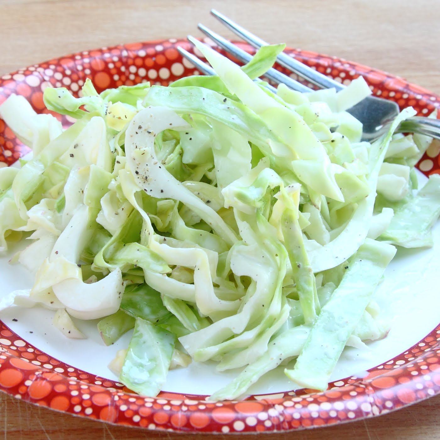 ShowFood Chef: Mom's Simple Southern Cole Slaw - Simple Saturday