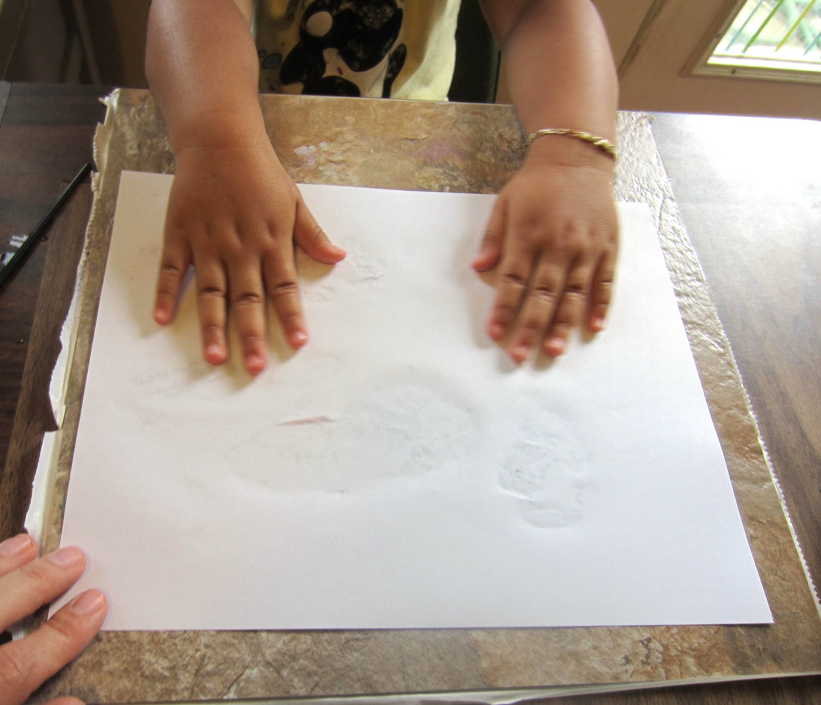Tile Prints (Preschool Craft) | Preschool Powol Packets