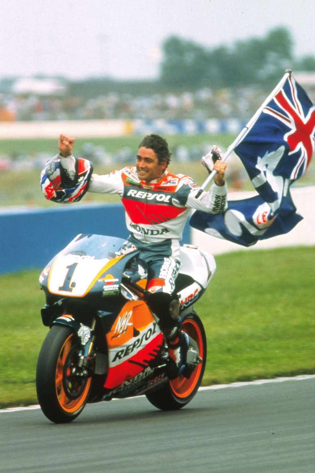 Aku jiwa & Honda NSR 150: SEJARAH LAGENDA MOTOGP 500 HONDA NSR MICK DOOHAN