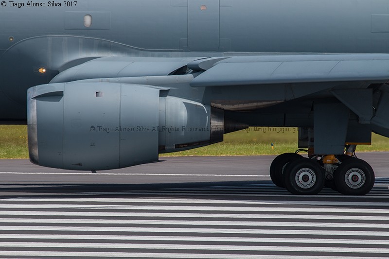 Aircraft Spotting: McDonnell Douglas KC-10A Extender (DC-10-30CF