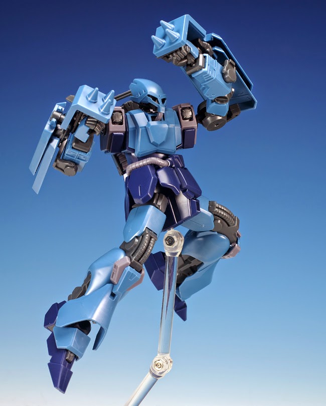 HGUC 1/144 AMX-101E Schuzrum Galluss - Review by Schizophonic9