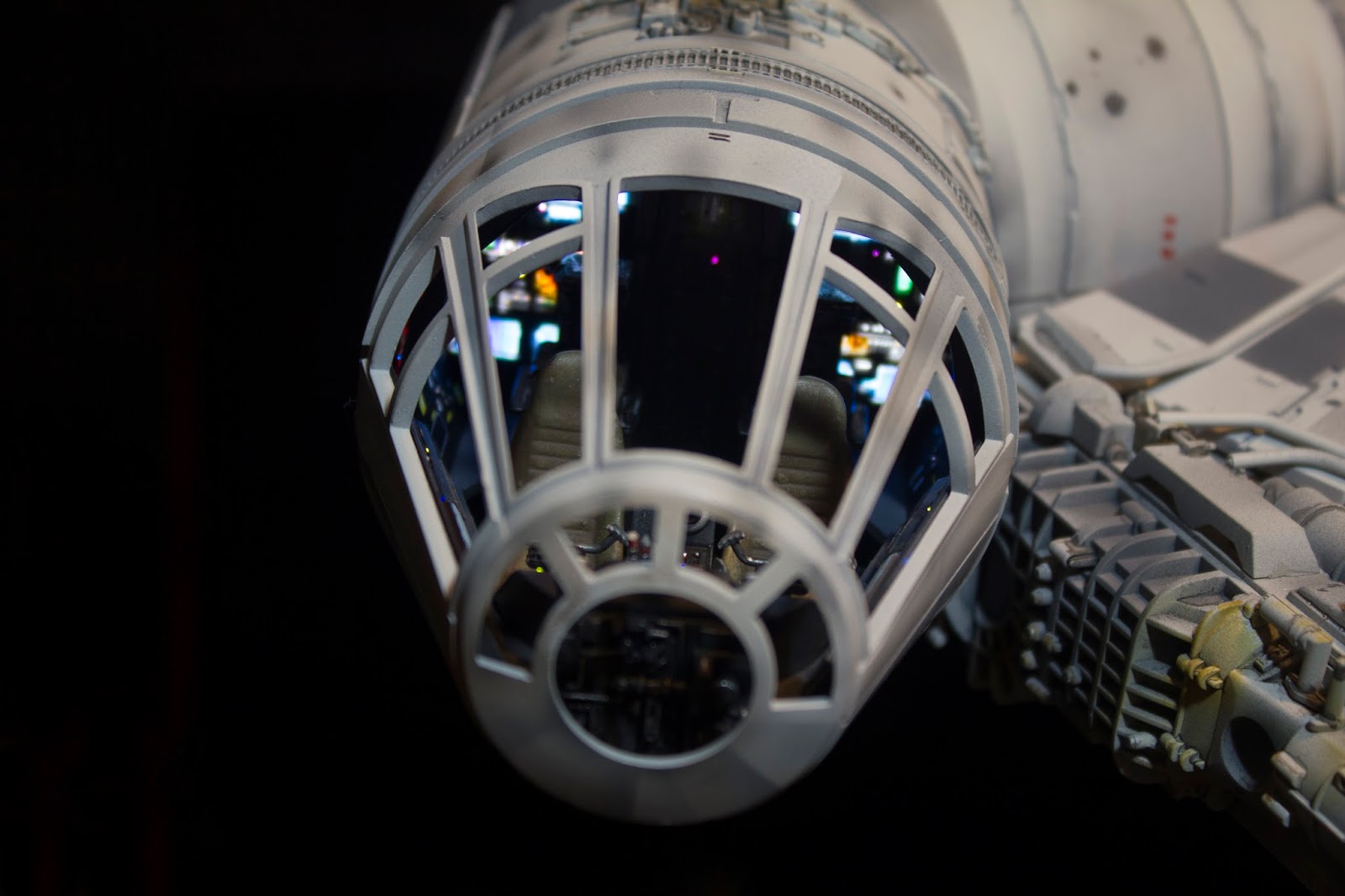 Millennium Falcon Model Build Diary