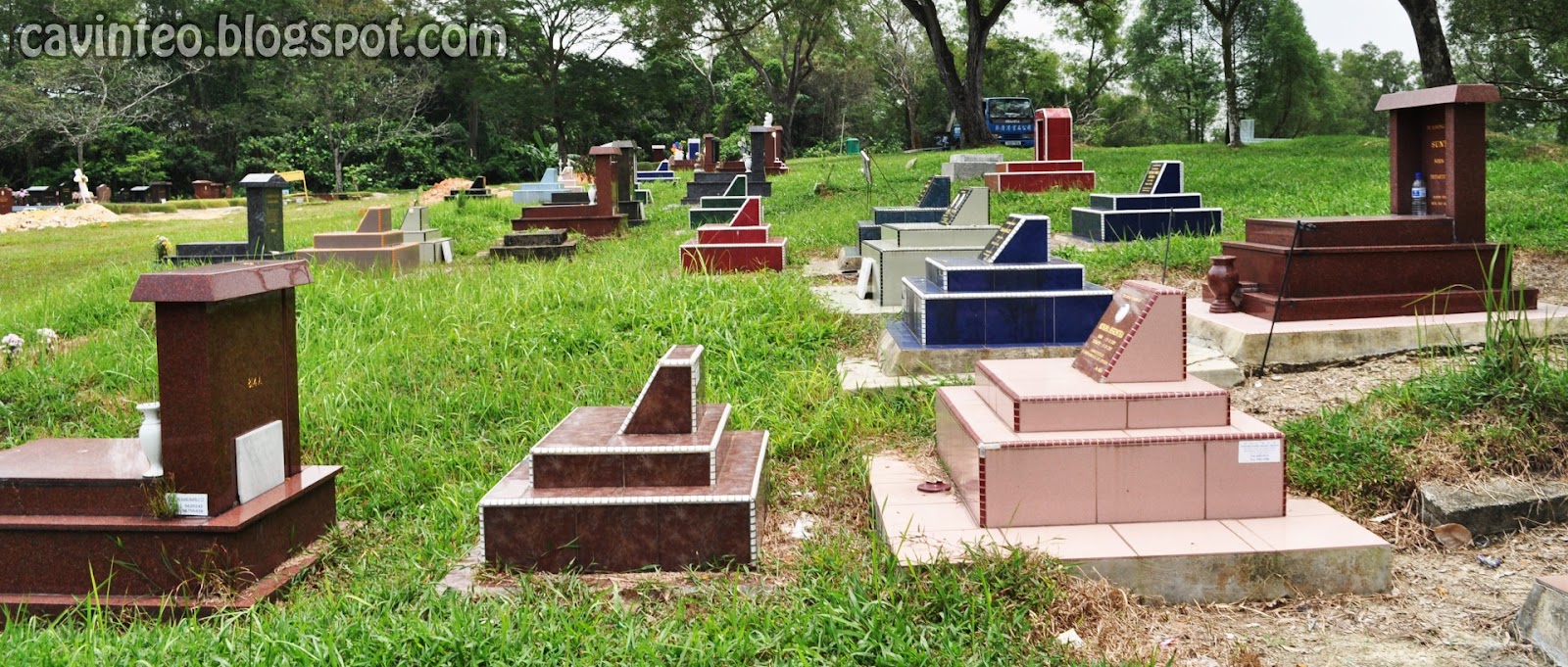 Entree Kibbles: Hindu Cemetery - A Walk with Singapore Paranormal ...