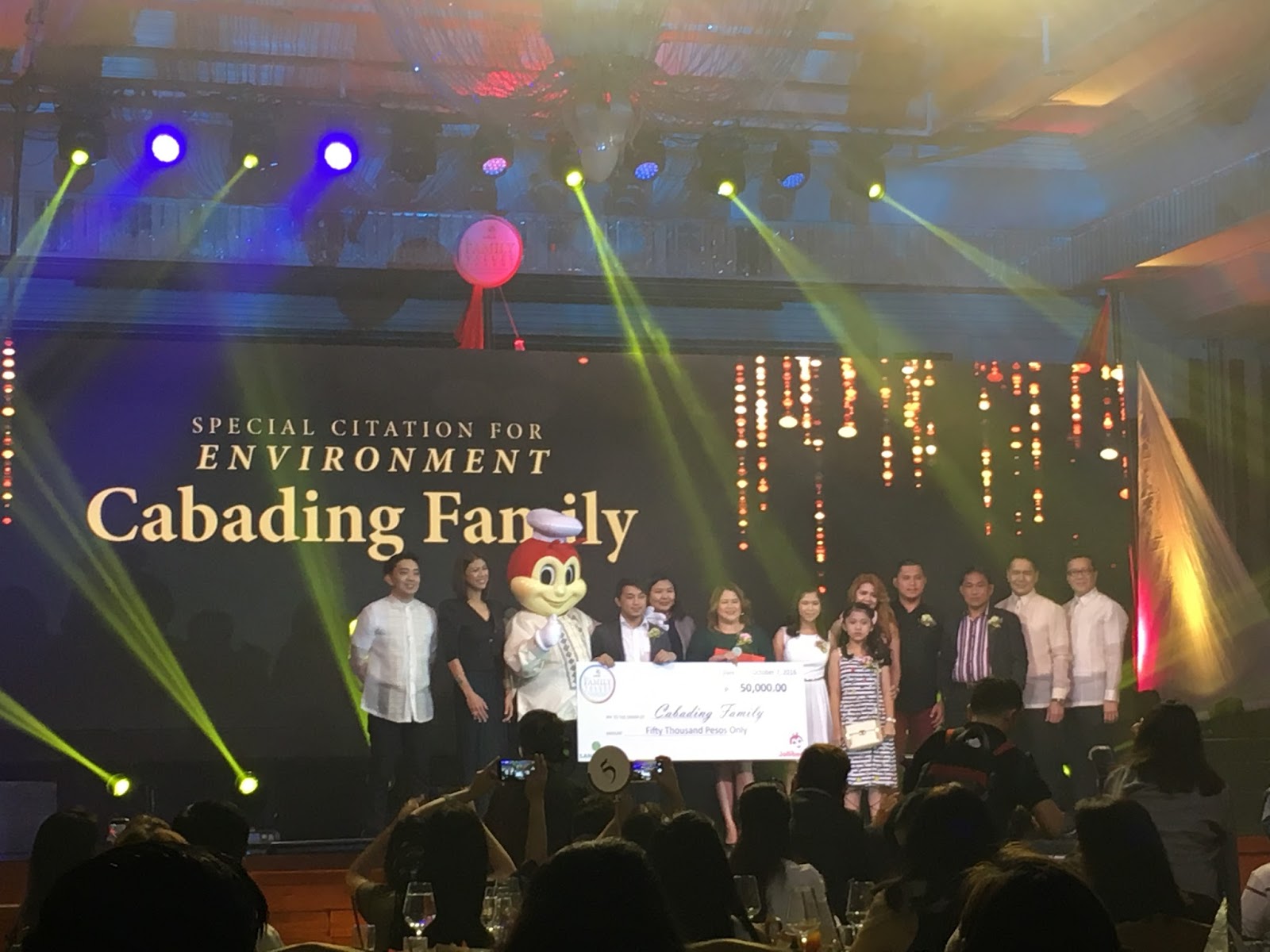 Modern-day heroes receive recognition from Jollibee's 6th Family Values ...