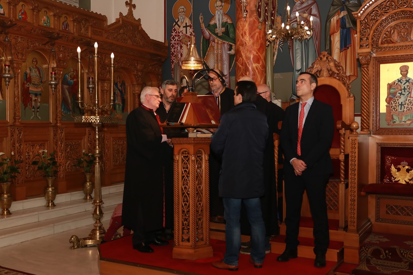 ΕΝΟΡΙΑ "ΤΡΙΩΝ ΙΕΡΑΡΧΩΝ" ΑΝΝΟΒΕΡΟΥ: Ο ΕΣΠΕΡΙΝΟΣ ΤΩΝ ΤΡΙΩΝ ΙΕΡΑΡΧΩΝ ΜΕΣΑ ...