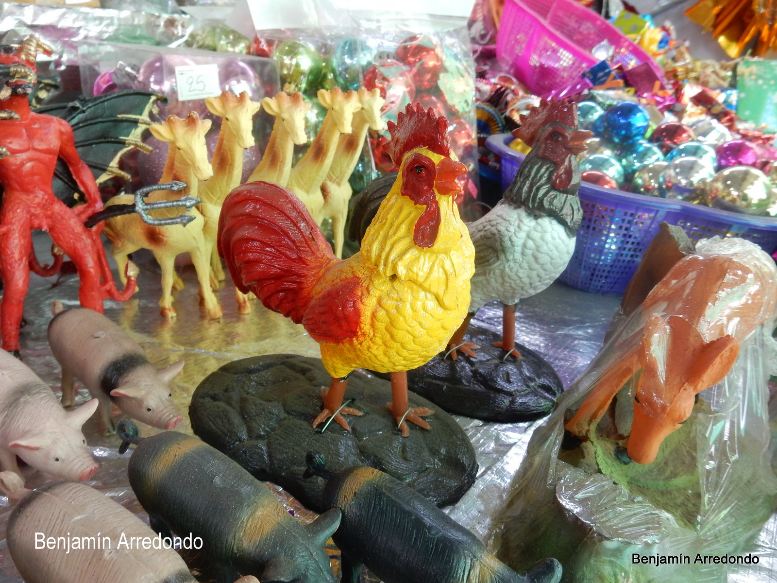 El Bable: El gallo, su simbología y su presencia en los Nacimientos de ...