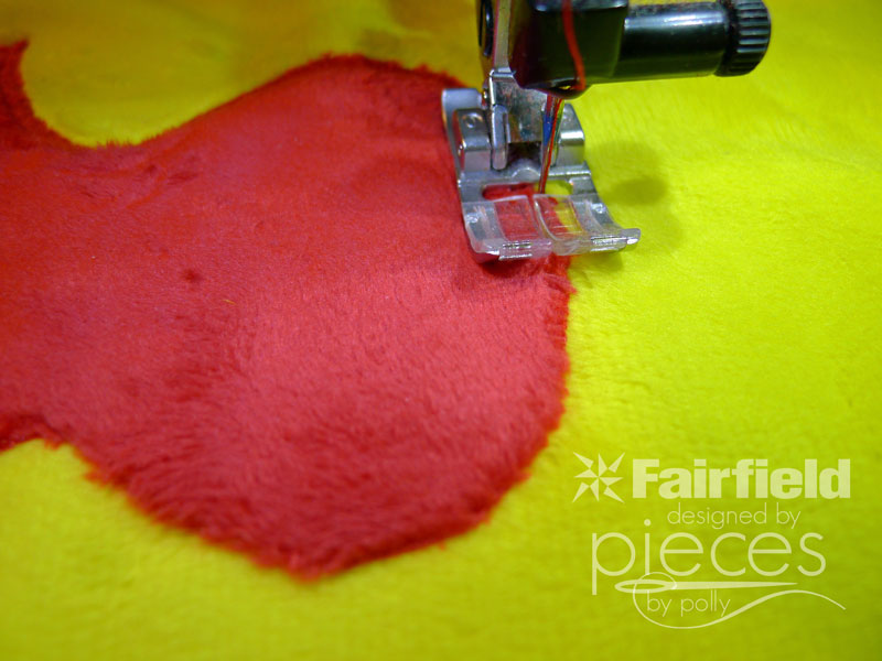 Pieces by Polly: Puzzle Quilt with Cuddle Fabric - Free Quilt Pattern