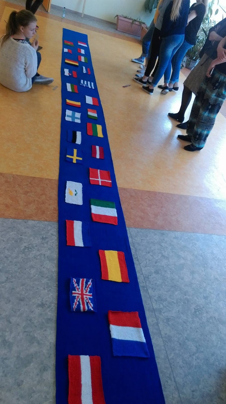 Lilleküla meedia 2015/16: Euroopa riikide kootud lipud ehk 7. klasside ...