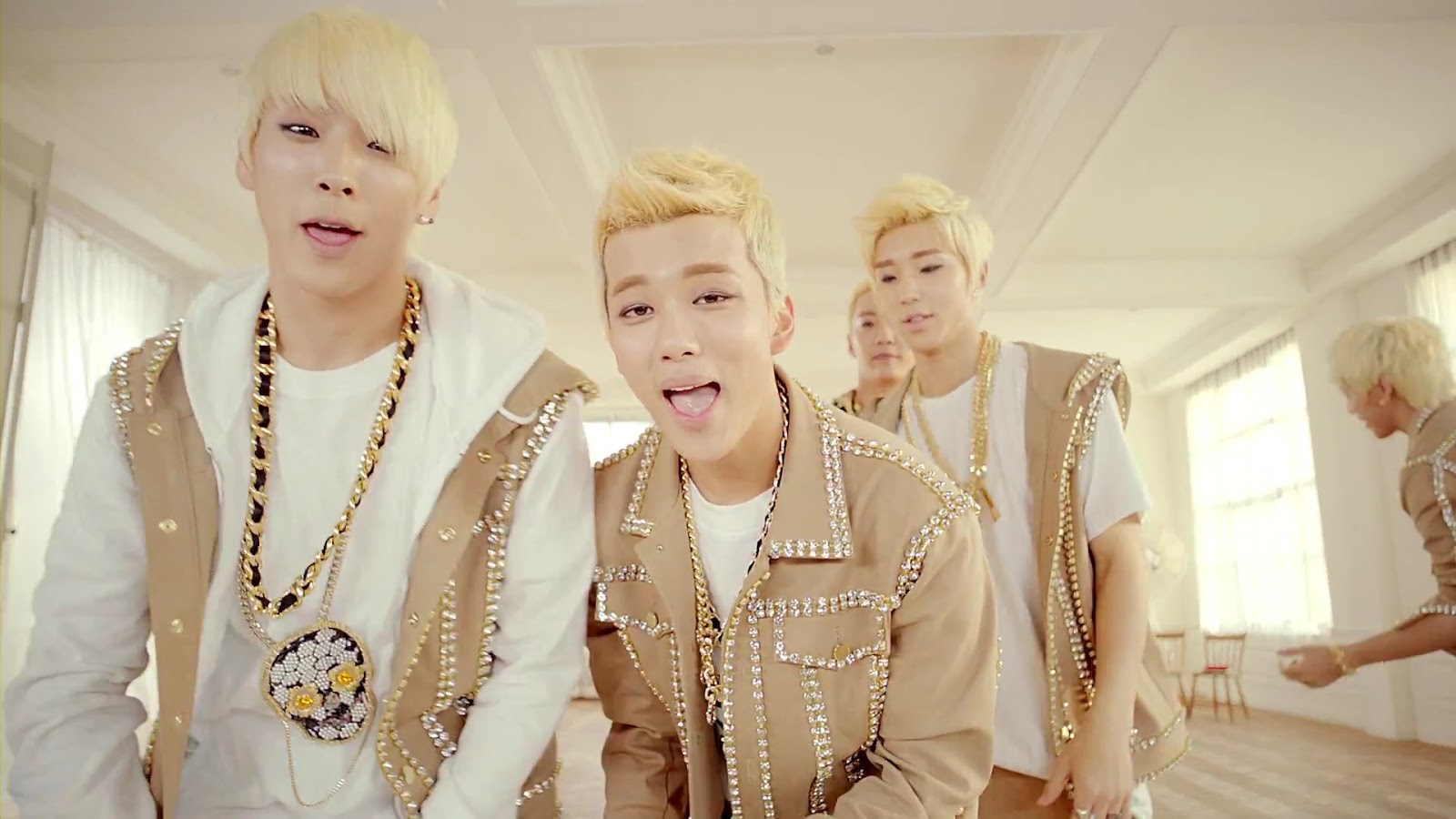 MHETM T: B.A.P: "STOP IT" MV