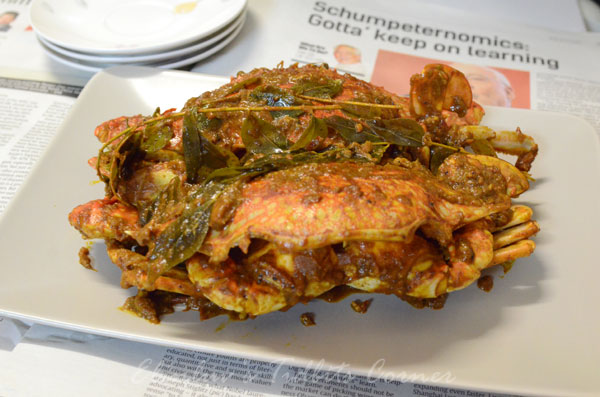 Elinluv's Tidbits Corner: Simple Dry Curry Crabs