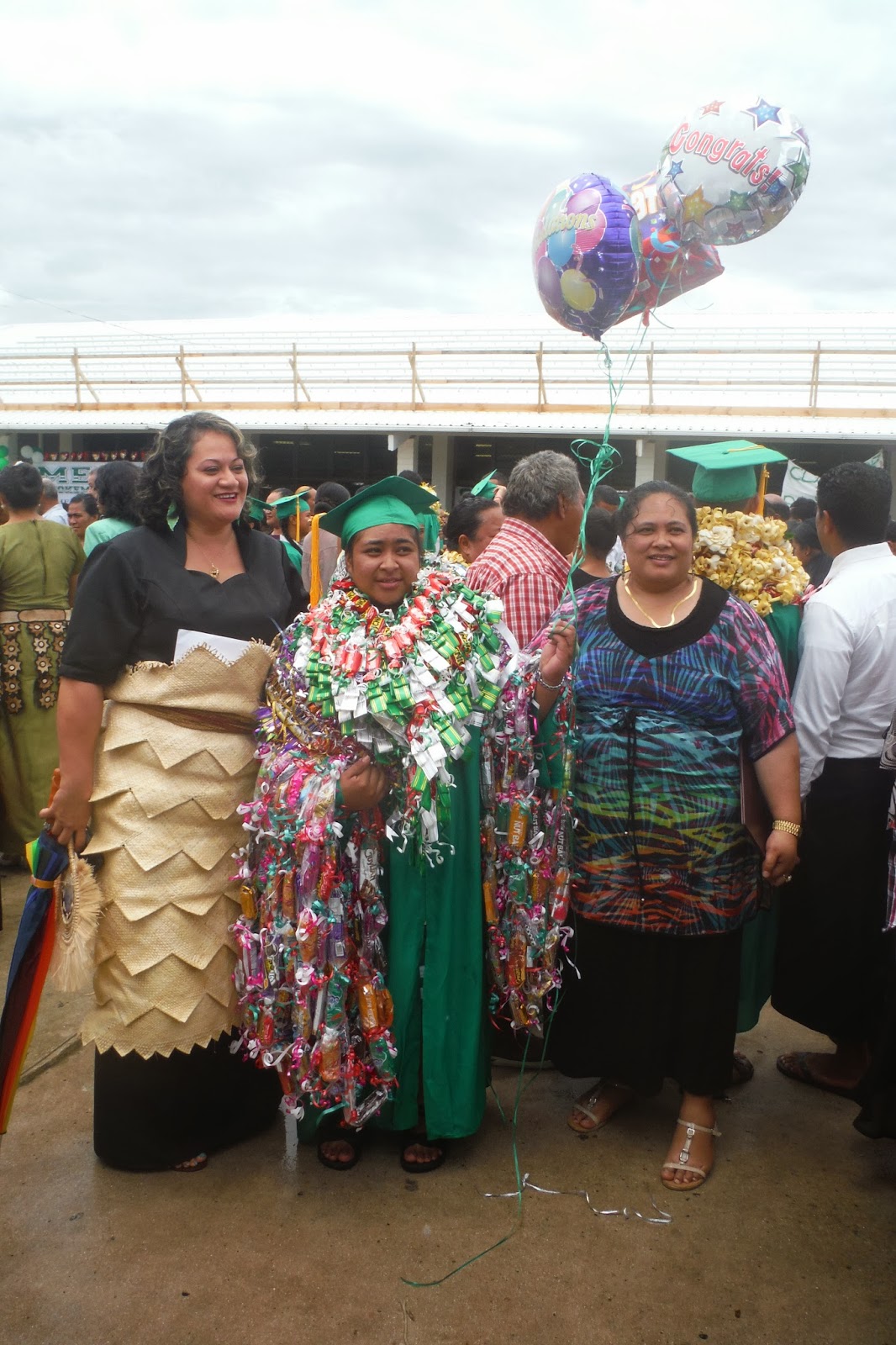 Testimonies from Tonga: LIAHONA HIGH SCHOOL GRADUATION 2013