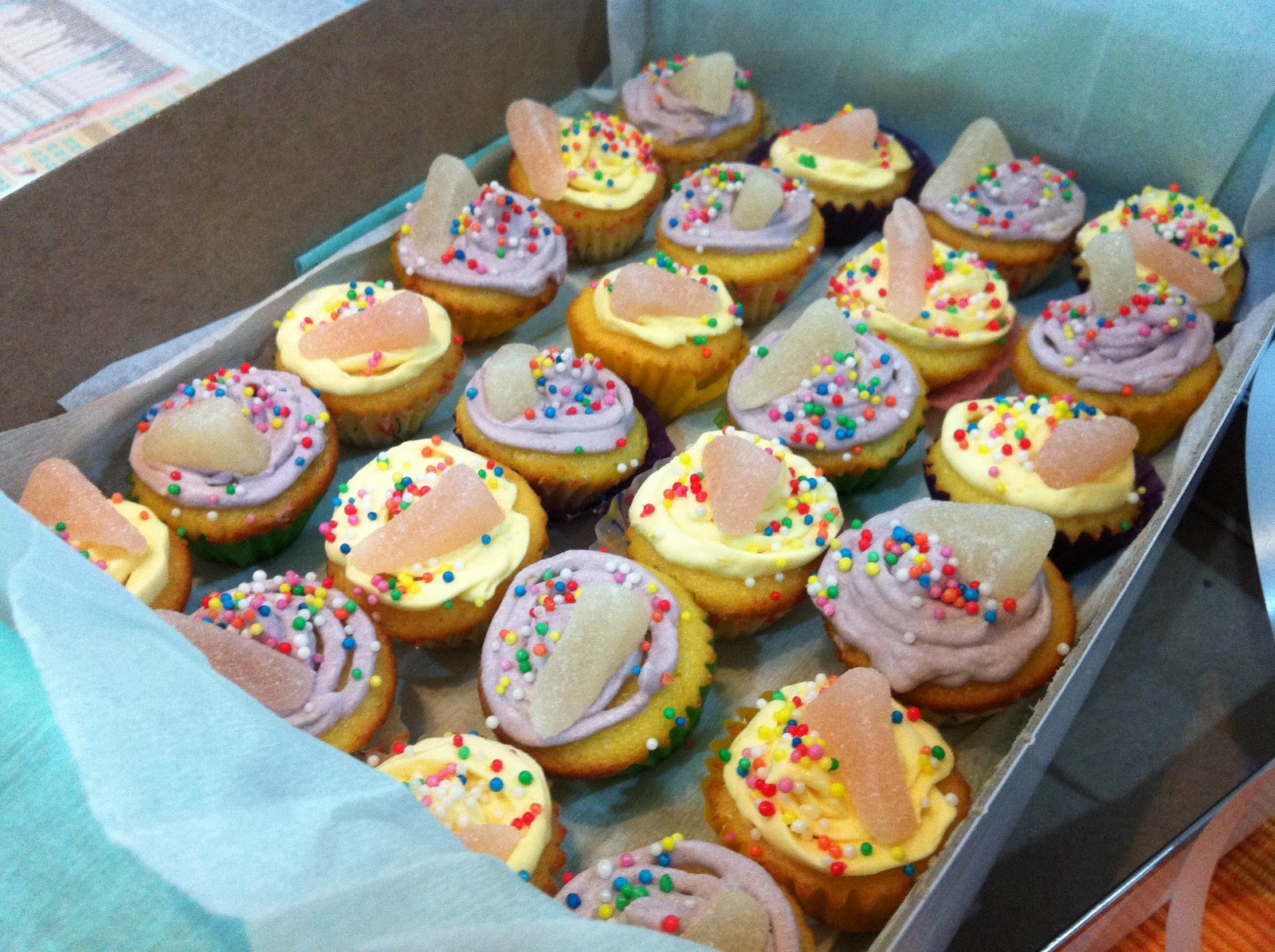 Chomp, Chomp, Gulp!: Mini Cupcakes with Lemon-Cream cheese frosting