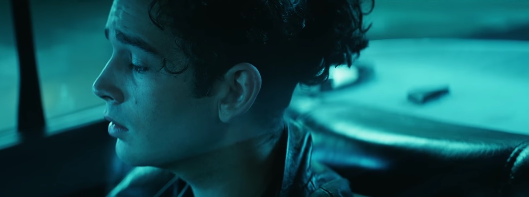 The 1975 Premiere 'Somebody Else' Music Video