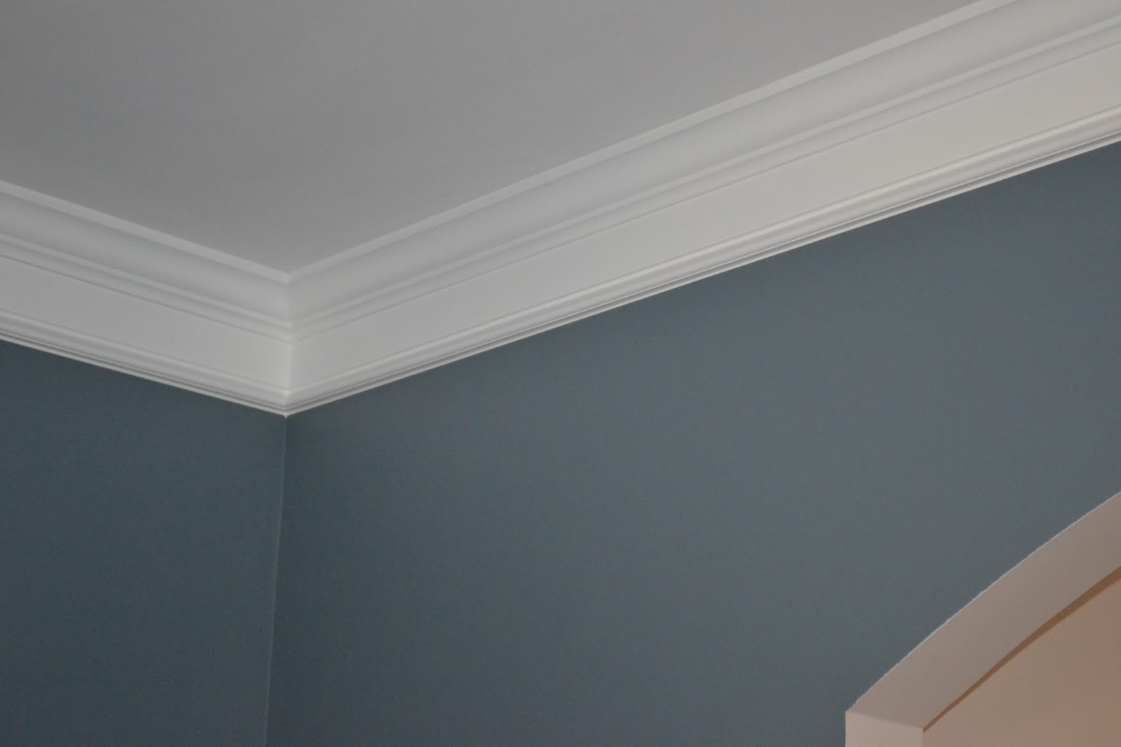 from c to z: Crown Molding: Accomplished!