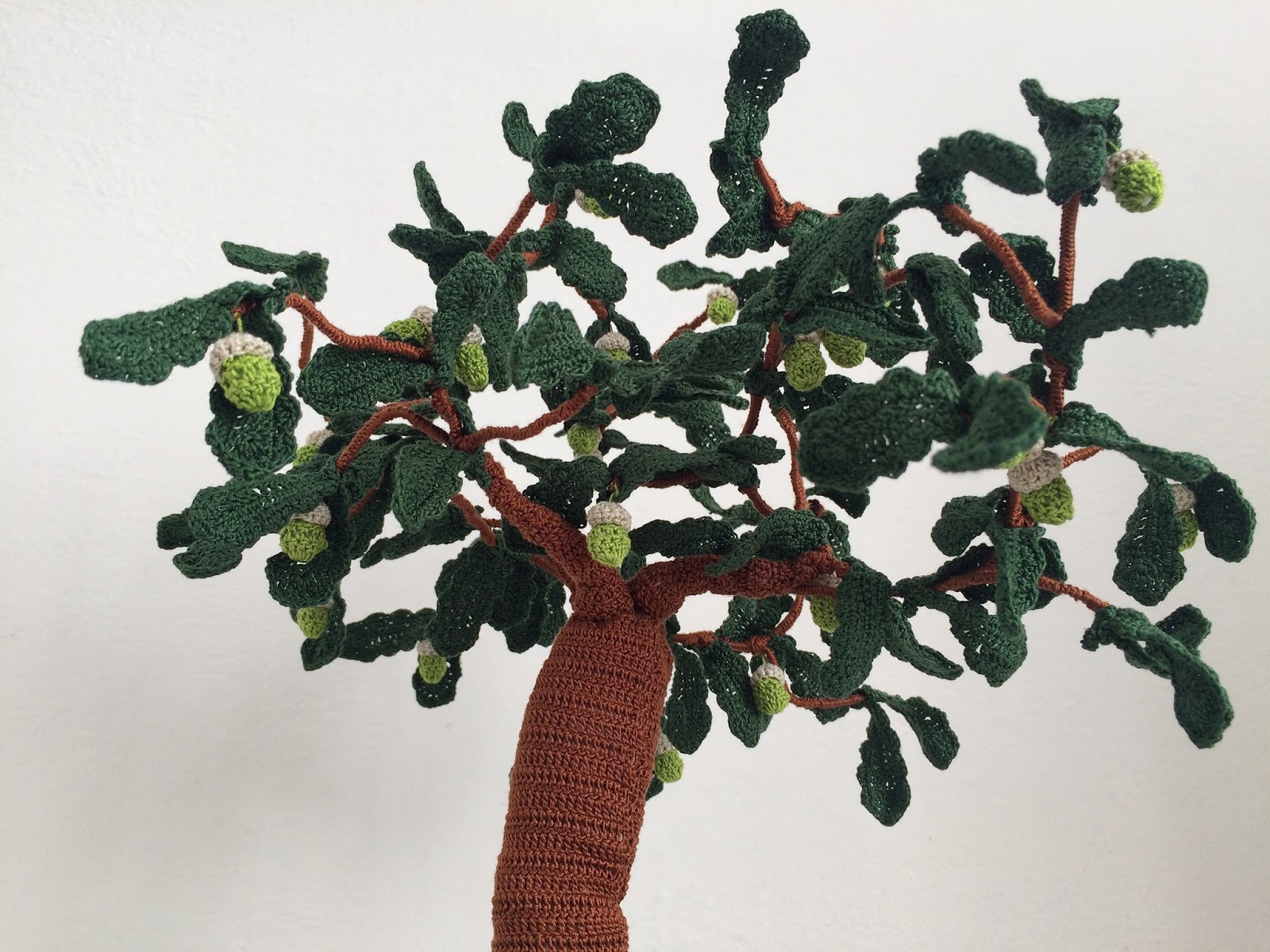 How to crochet an Oak Bonsai