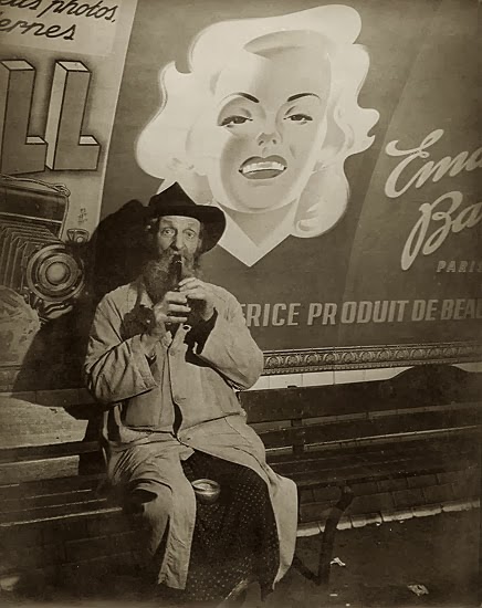 LA IMAGEN DEL SIGLO.: BRASSAÏ. Gente de París