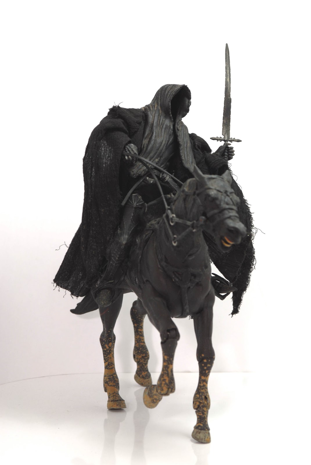 DAILY TOYZ: What's the Catch? : Ringwraith Riding