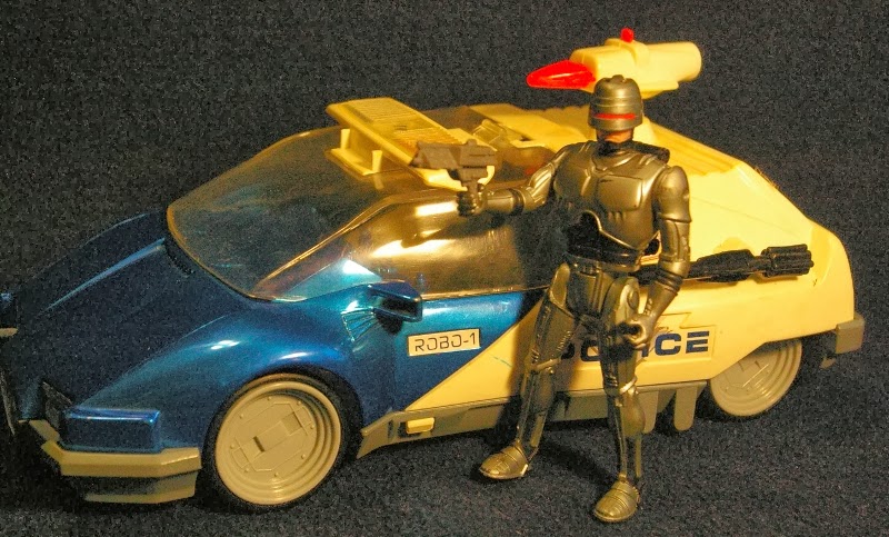 Action Figure Adventures: Robo-1 - Kenner