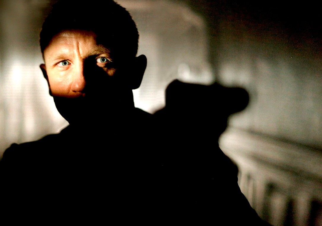 Bobby Romano Blogs: 'Skyfall' Review : Does Bond Still Have It?