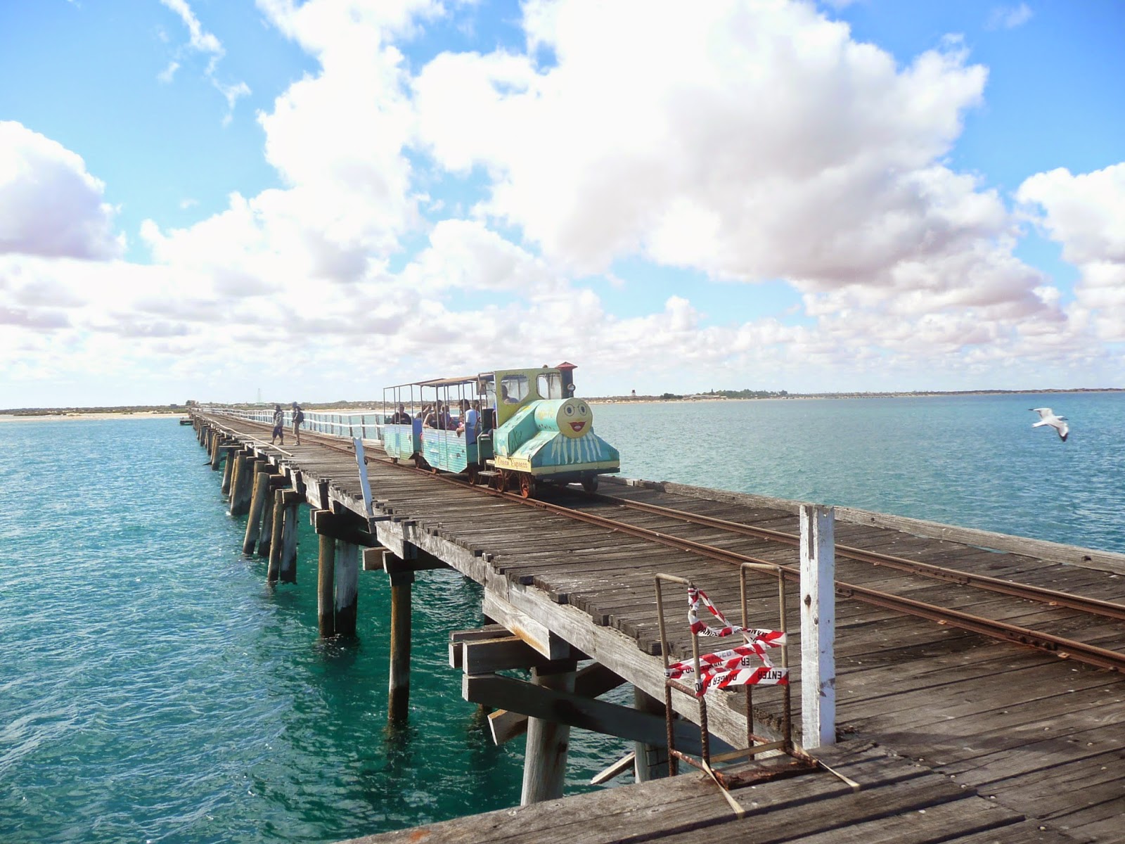 MobileMarshies: CARNARVON - THE ONE MILE JETTY (AUGUST 2014)