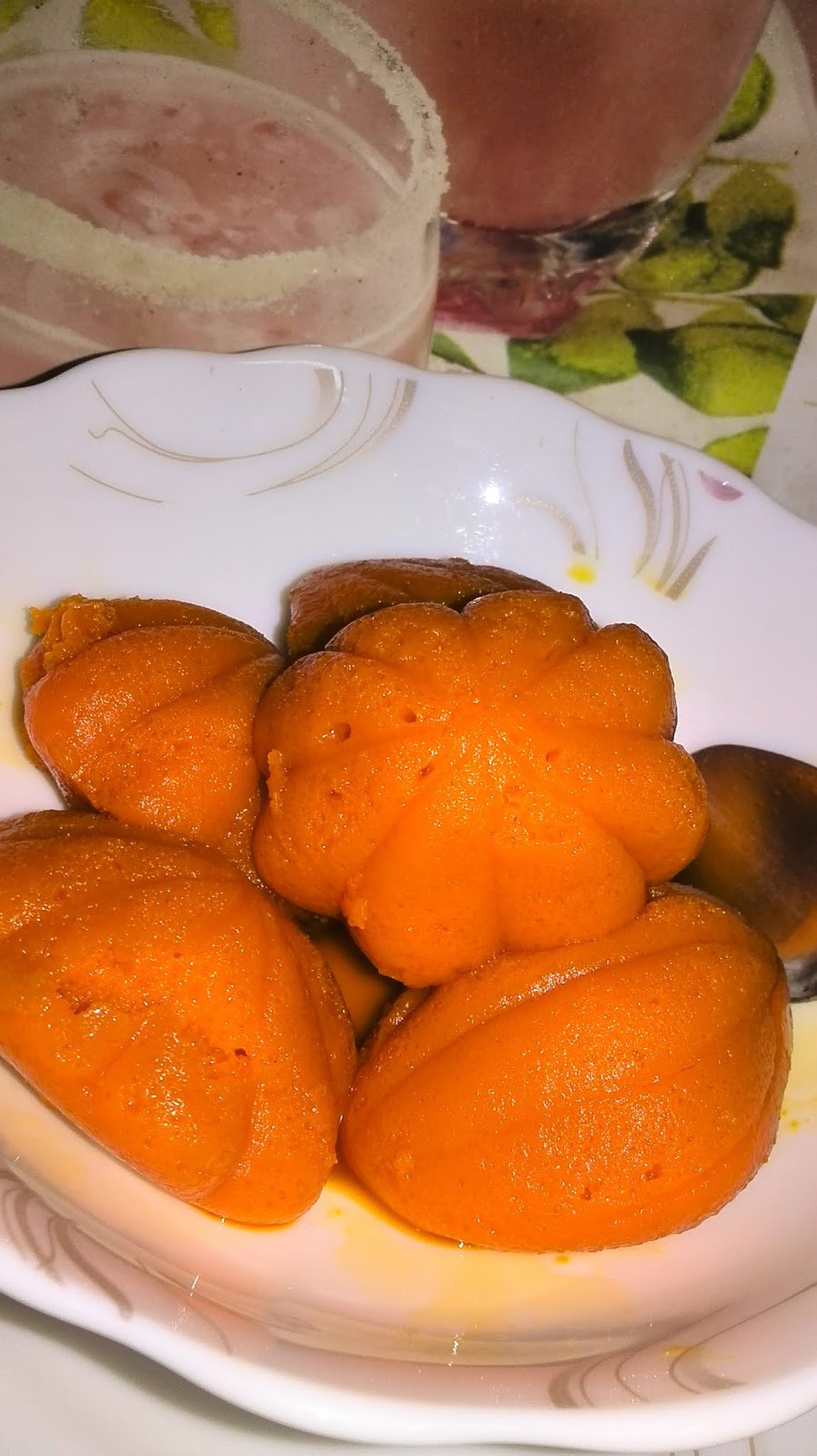 namakucella: KUIH NEKBAT