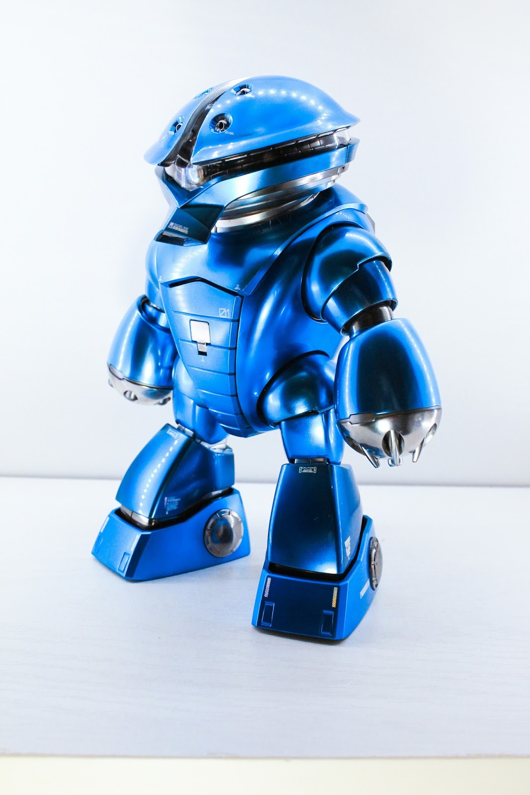 Painted Build: MG 1/100 Acguy "Blue Ocean" [Metallic Finish] - Gundam ...