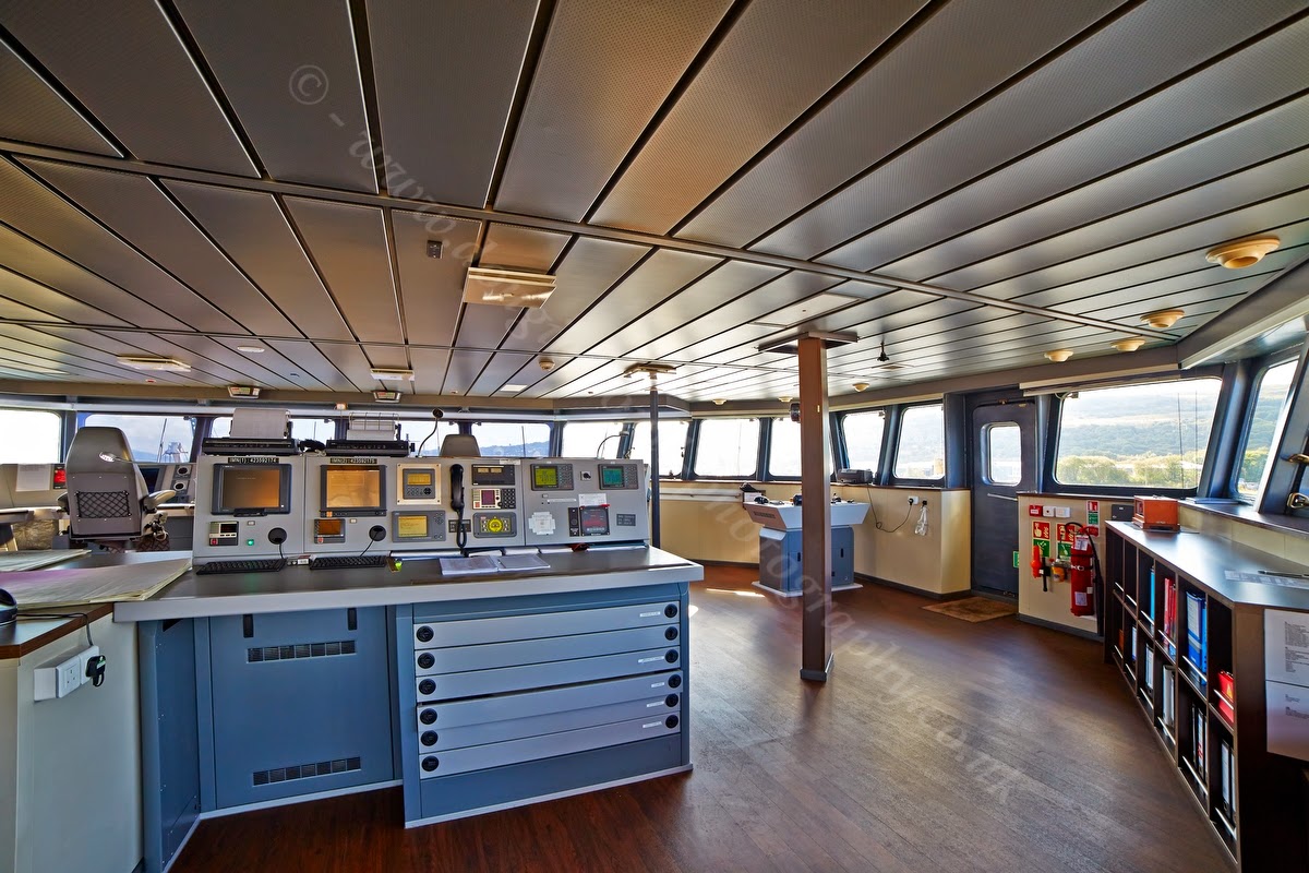 Dougie Coull Photography: SD Victoria at Greenock