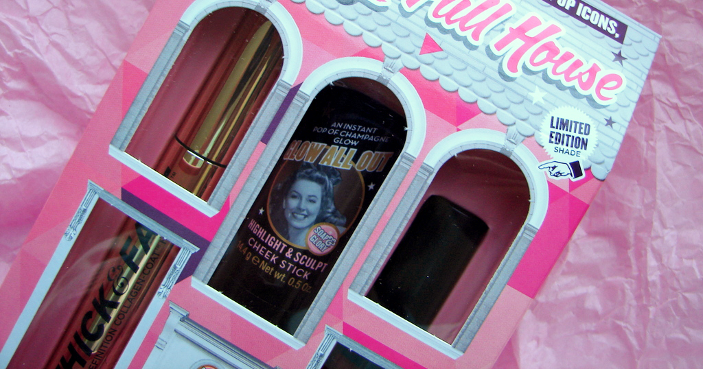 Christmas Review: Soap & Glory BeautyFull House Gift Set | Pretty and ...