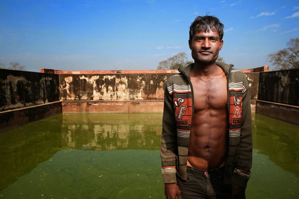 OLTRE IL MURO: ARTE e FOTOGRAFIA: KEVIN GOSS-ROSS | PHOTOGRAPHER