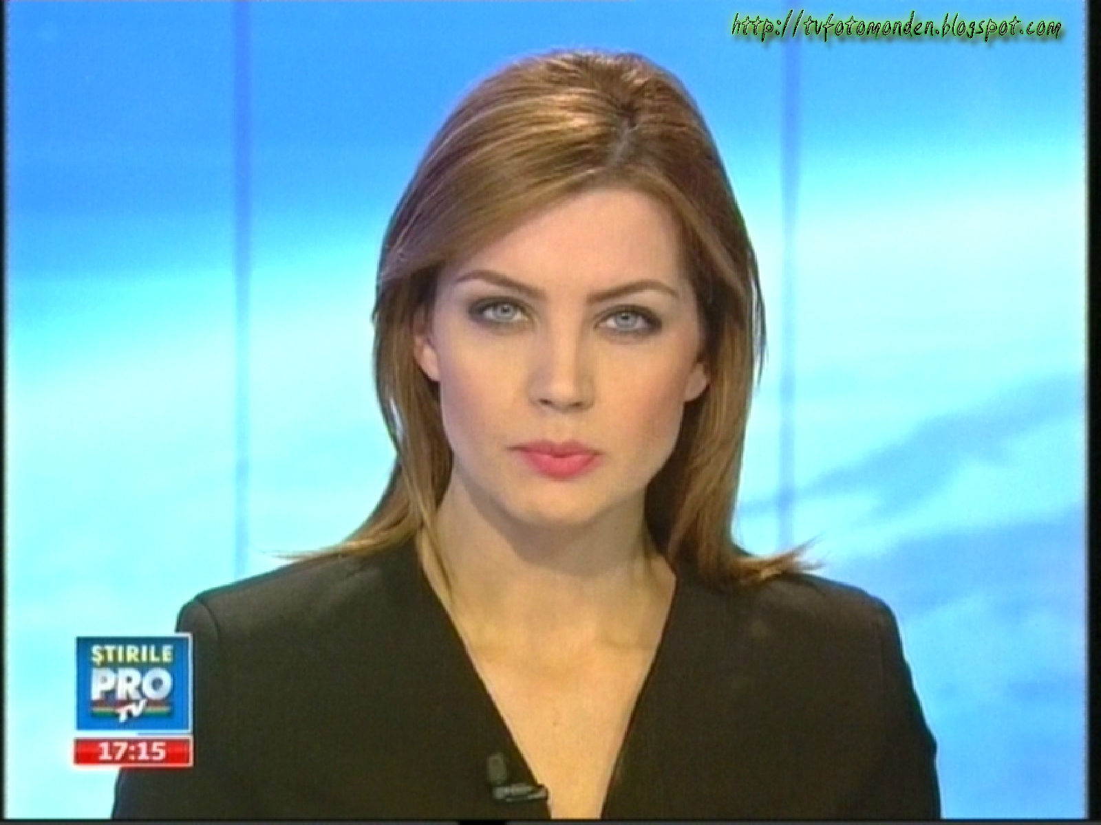 tv foto monden: Monica Dascalu, fermecatoarea prezentatoare a stirilor ...