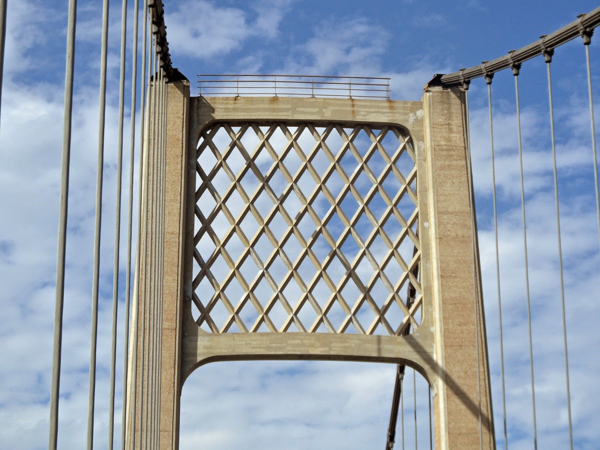 The Happy Pontist: French Bridges: 3. Rognonas Suspension Bridge, Avignon
