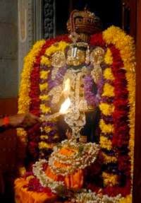 TELUGU WEB WORLD: WHAT IS IMPORTANCE OF KARPURA HARATHI IN GOD'S POOJA ...