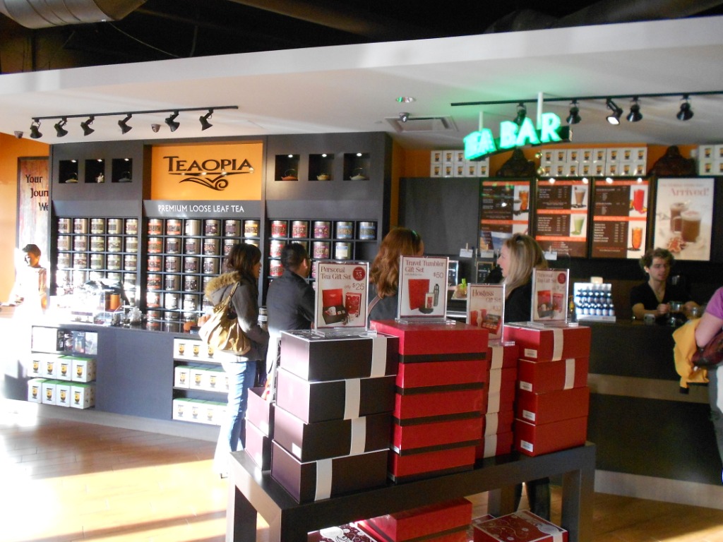 Snacking Squirrel: Teaopia: It All Begins With A Perfect Cup Of Tea