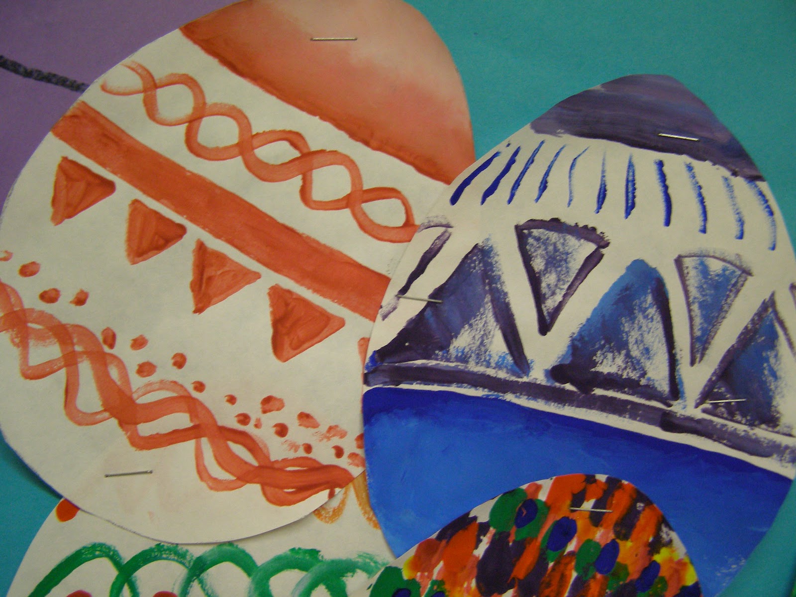 Art Projects for the Elementary Classroom: Easter Egg Painting