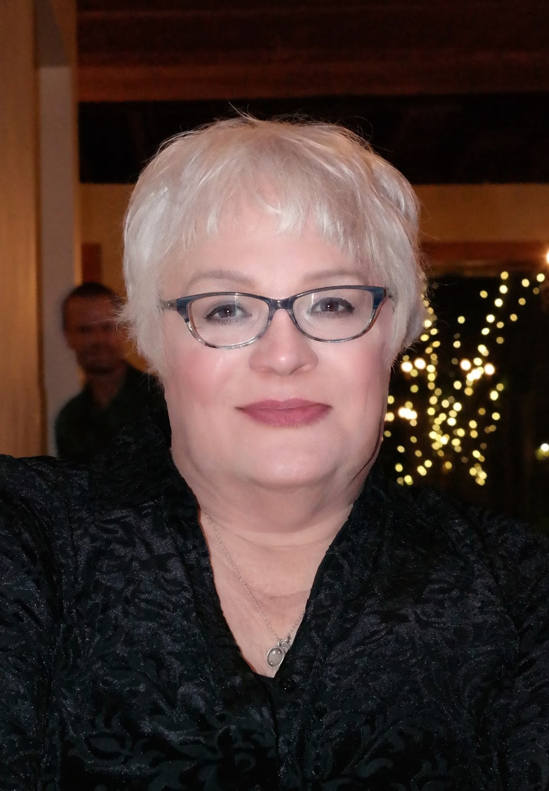 Rhonda's Escape: Friend's Friday - Marcia's Shopping